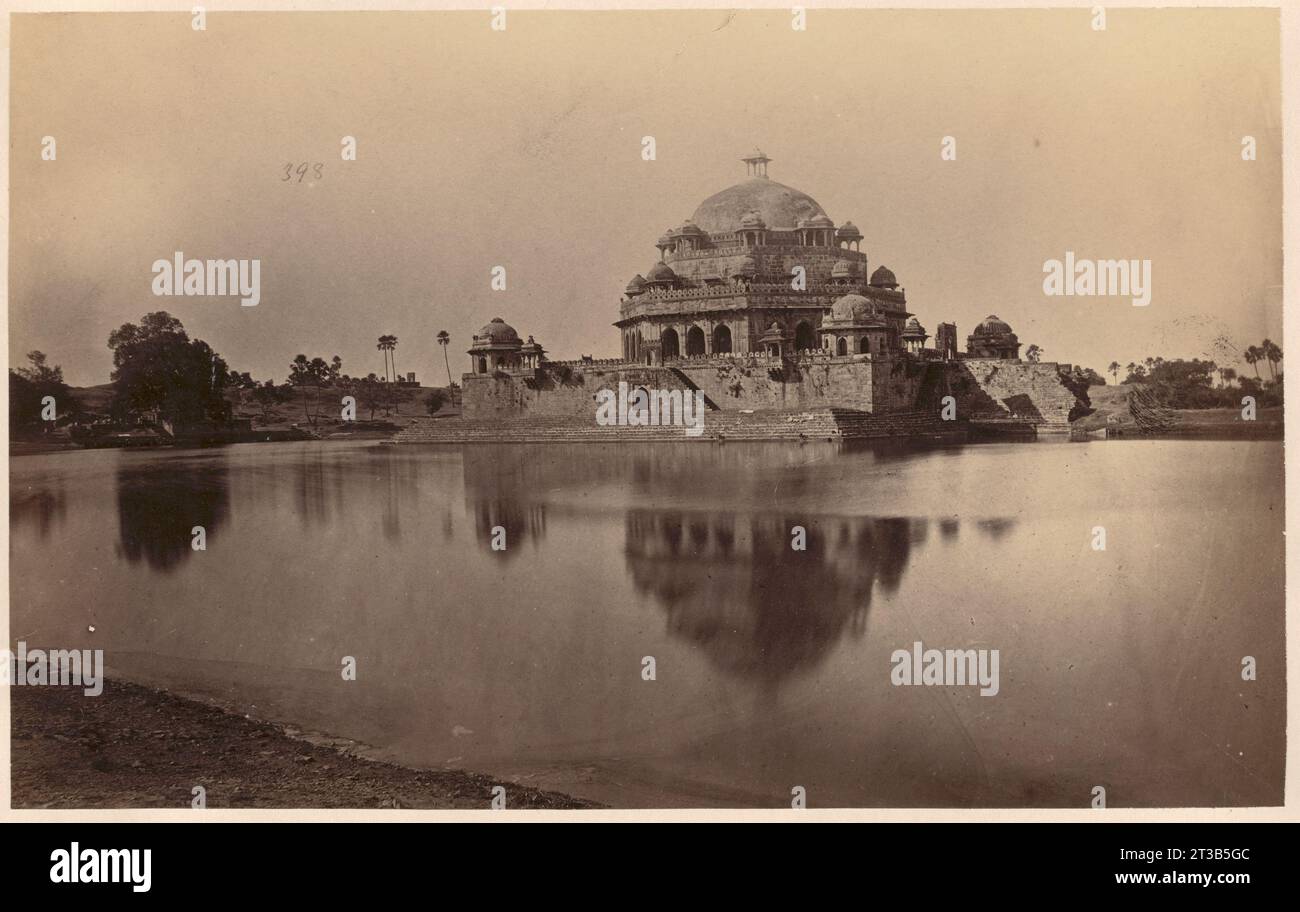 Tomb of Sher Shah Suri, Sasaram, India Stock Photo - Alamy