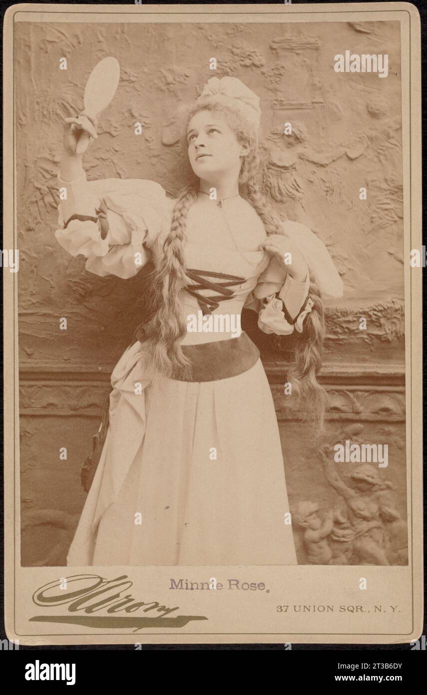 Minnie rose hi-res stock photography and images - Alamy