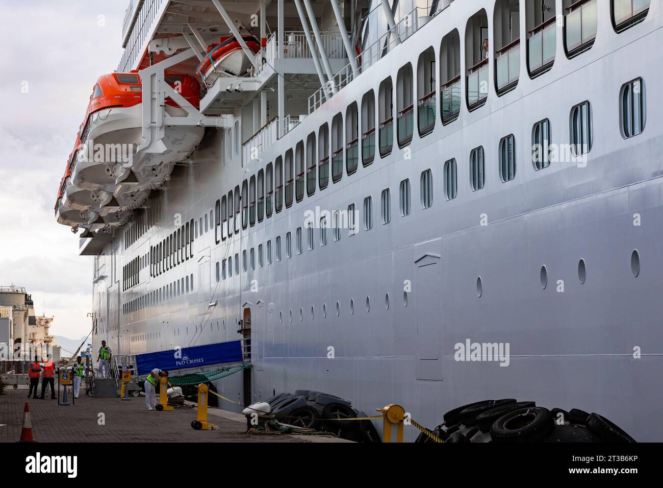 Arvia cruise ship hi-res stock photography and images - Alamy