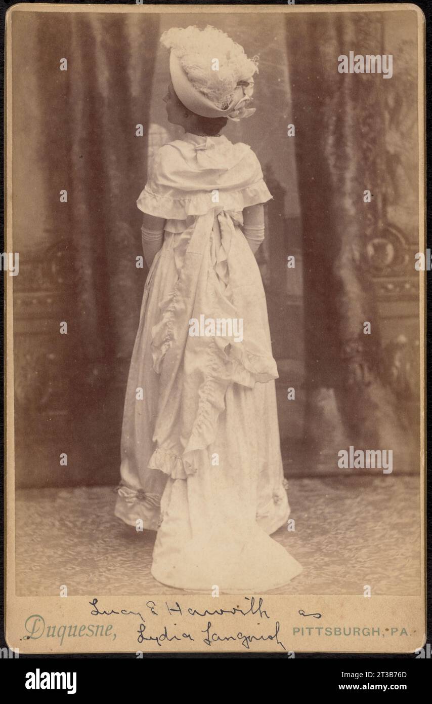 Lucy E. Haworth as Lydia Languish Stock Photo - Alamy