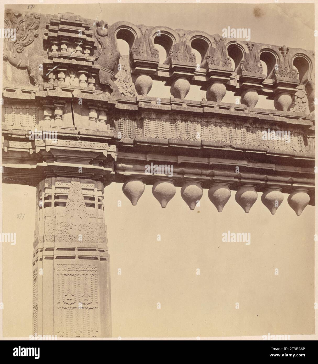 [Illegible] gateway [i.e. Kakatiya Kala Thoranam], Warangal Stock Photo ...