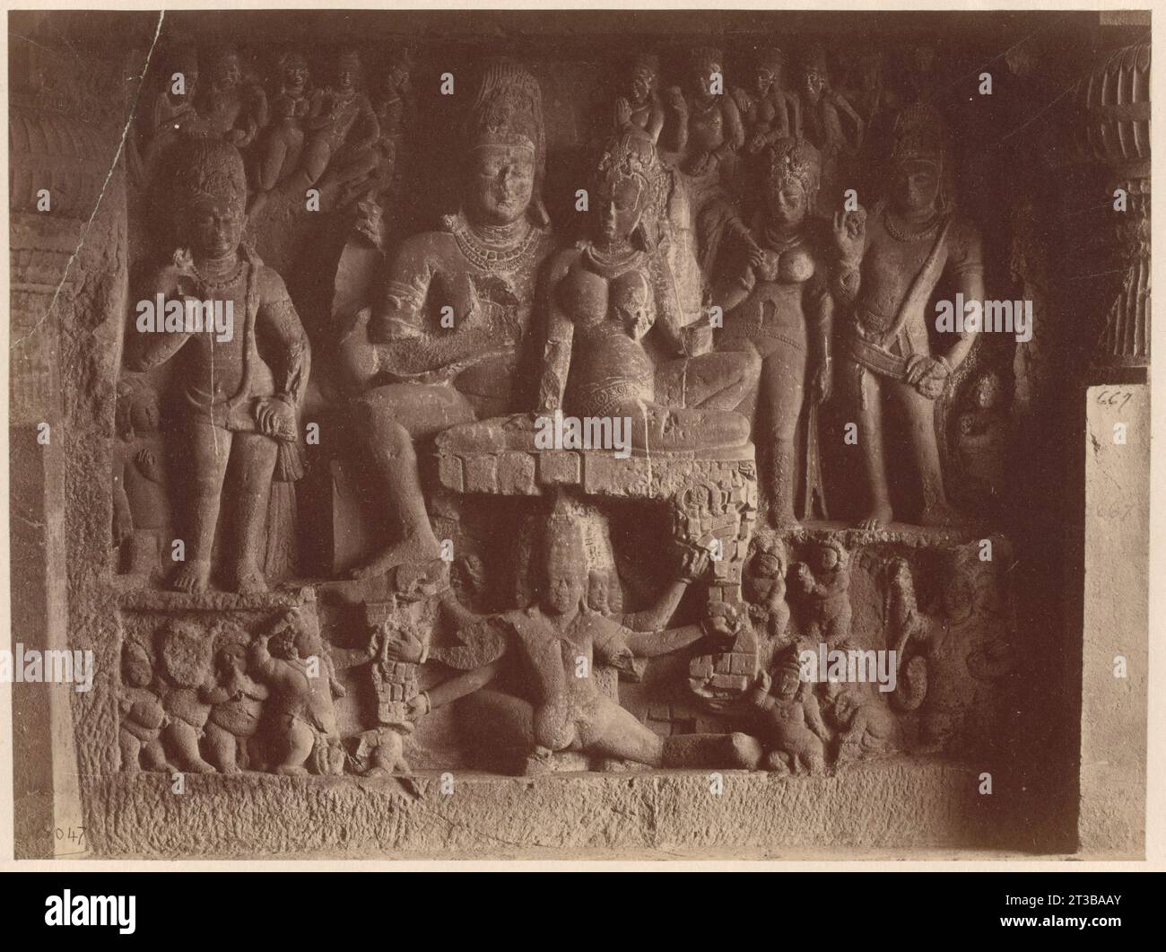 Dumar Lena - Ravana under Kailasa Stock Photo - Alamy