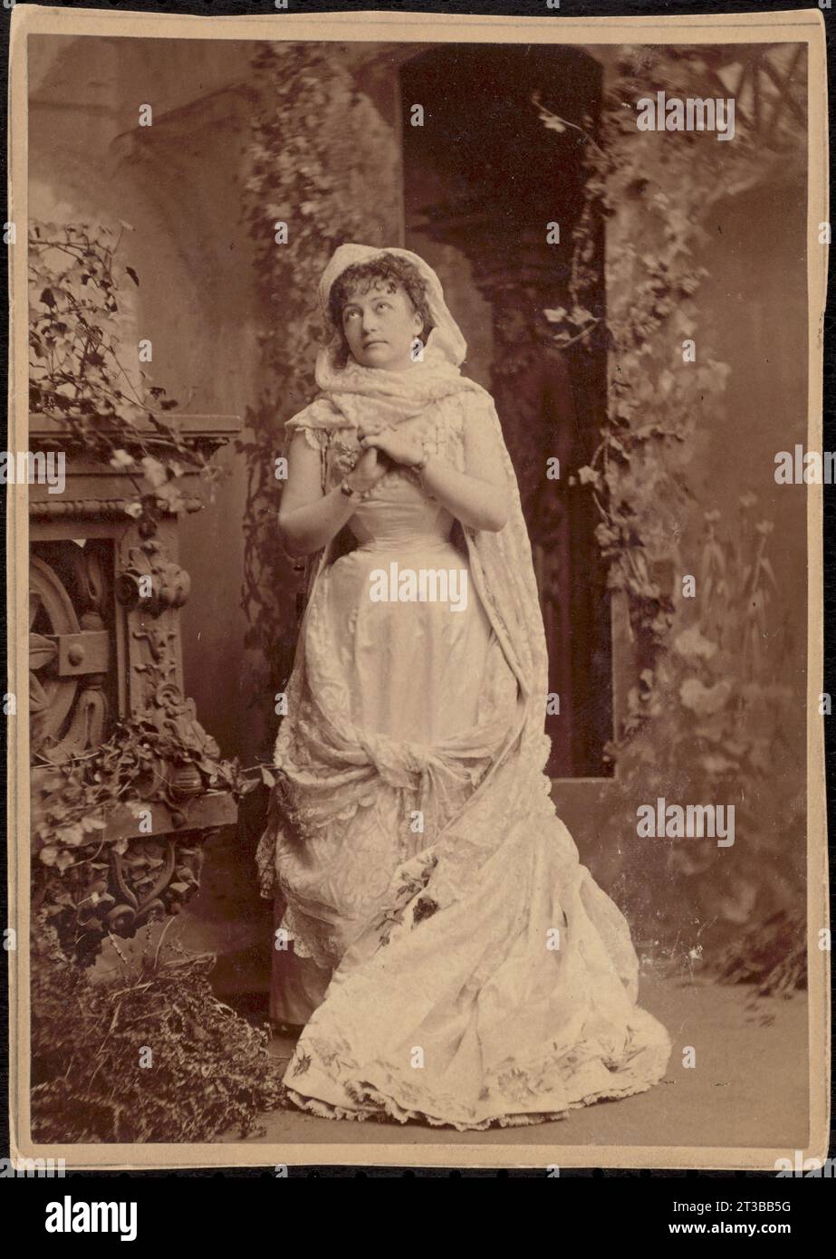 Maude Granger as Pauline in 'Lady of Lyons' Stock Photo - Alamy