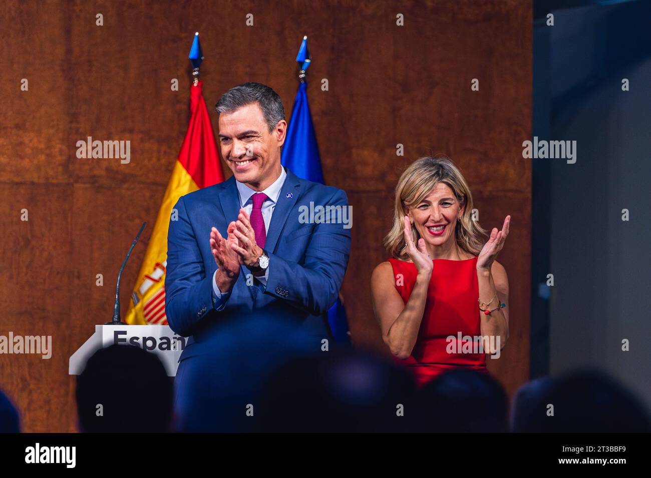 Spanish Politics 2023: Pedro Sanchez and Yolanda Diaz sign the ...