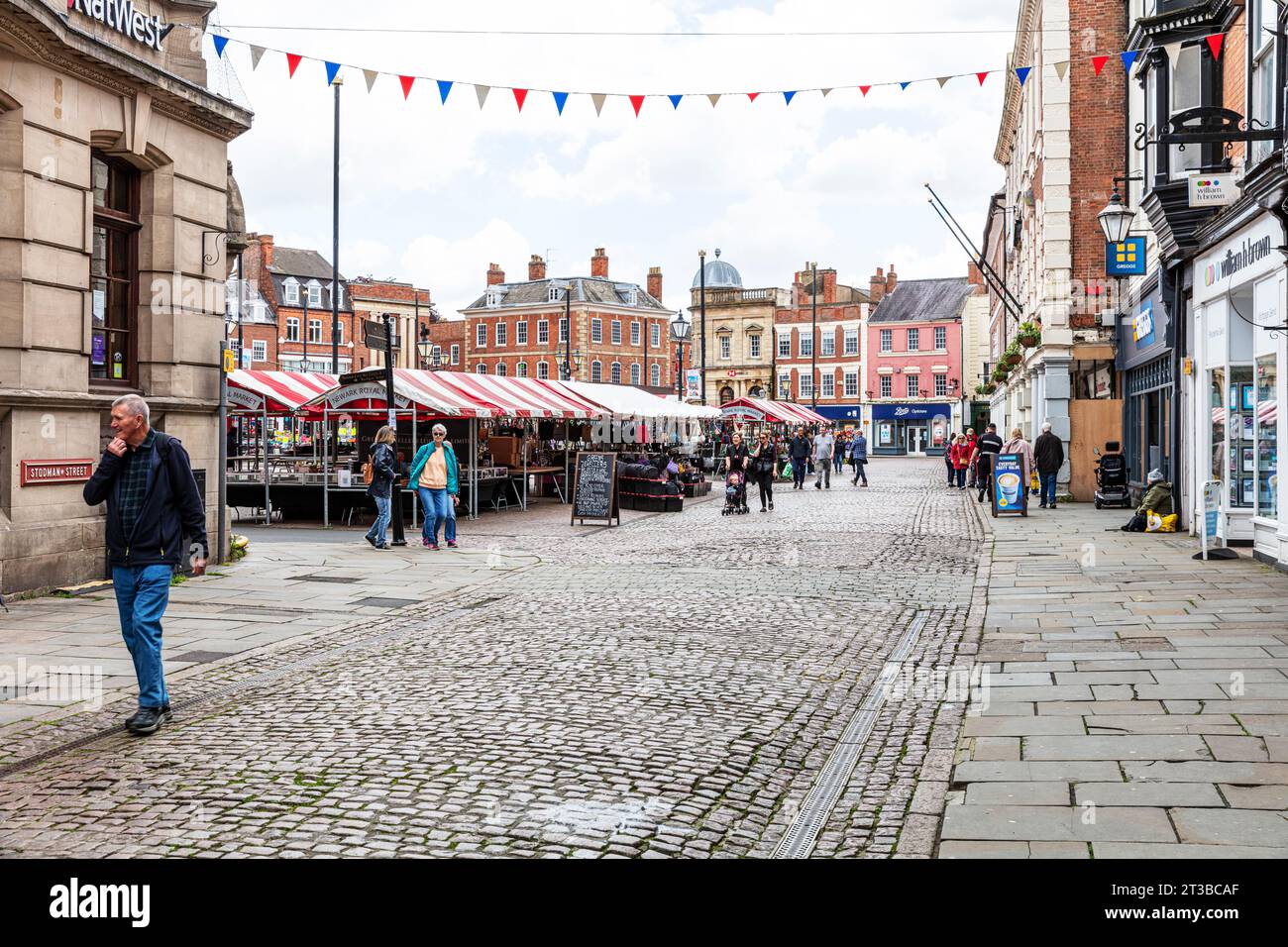 Market market stalls hi-res stock photography and images - Alamy