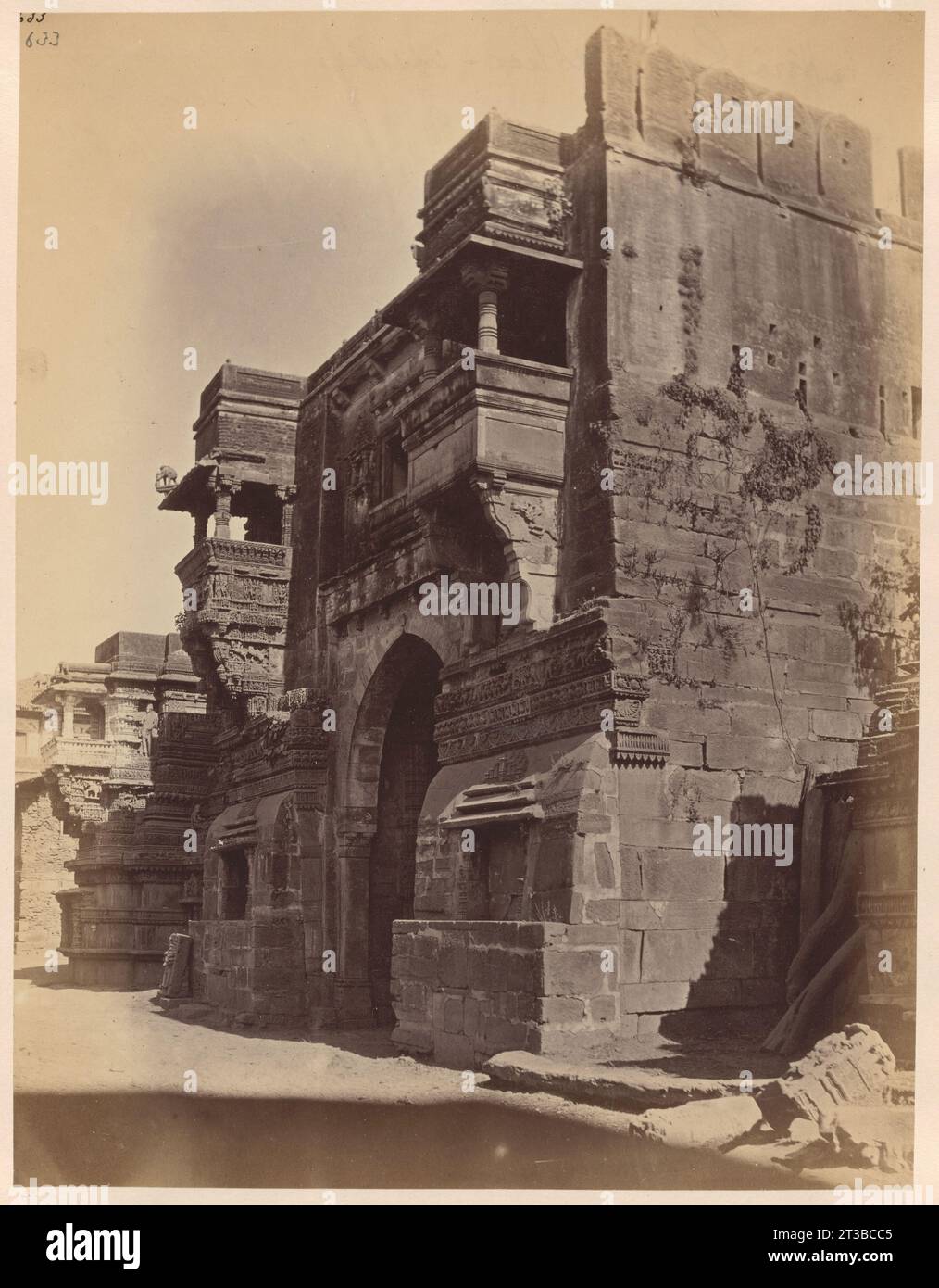 6. Hira Gate, Dabhoi, inside Stock Photo - Alamy