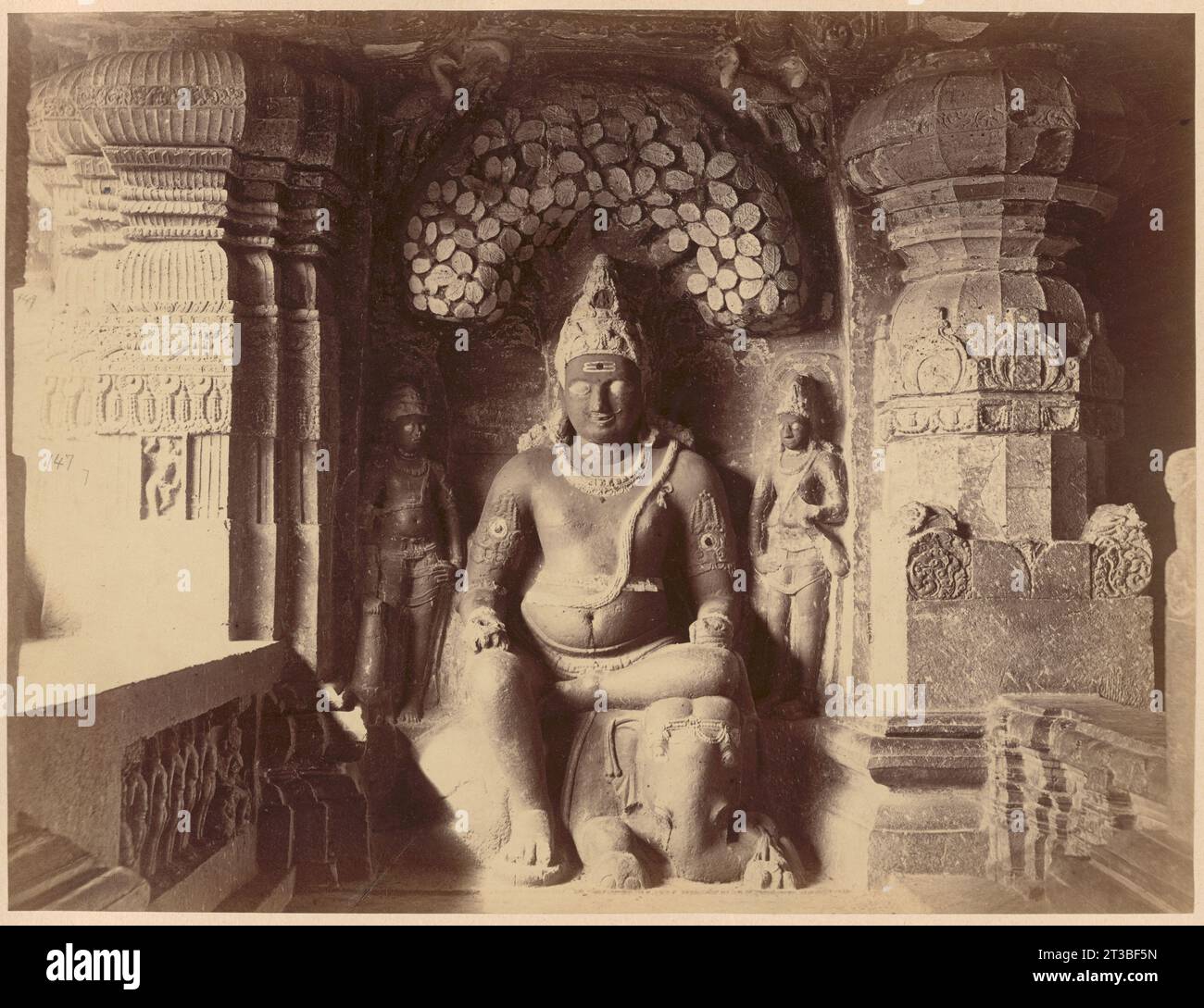 Sculpture of Indra in Indra Sabha Jain Cave Temple (Cave XXXII), Ellora ...
