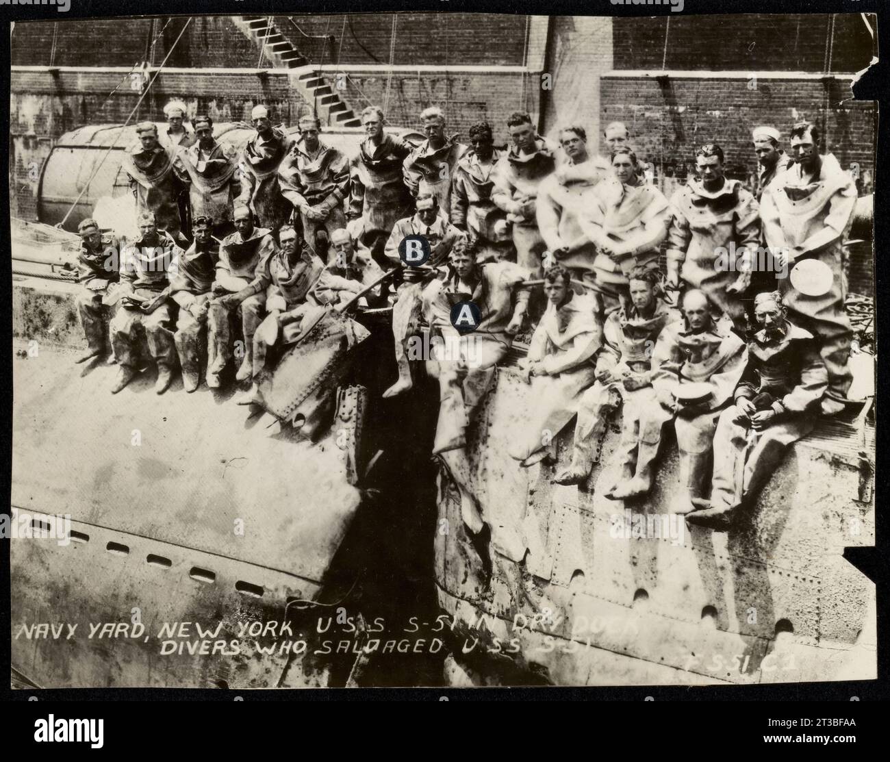 Brave Perils of Deep to Succor Prisoners of S-4 Navy's crew of trained ...