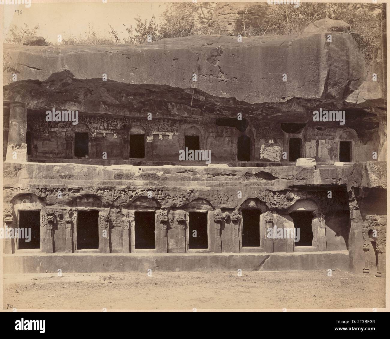 Rani Gumpha, Udayagiri Caves, Bhubaneswar, India Stock Photo - Alamy