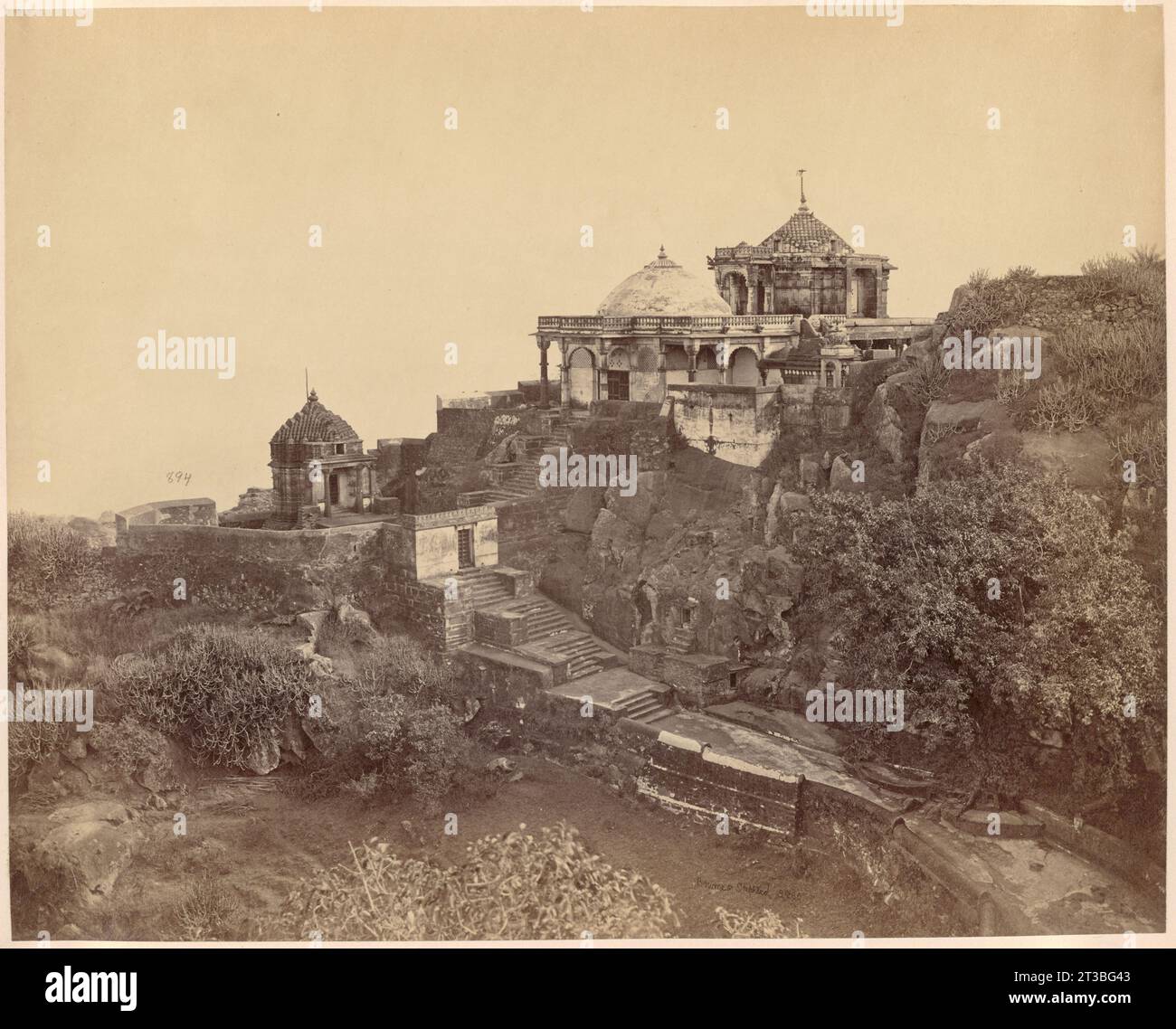Mount Abu, Jain temple in the Fortress of Achalgarh Stock Photo - Alamy