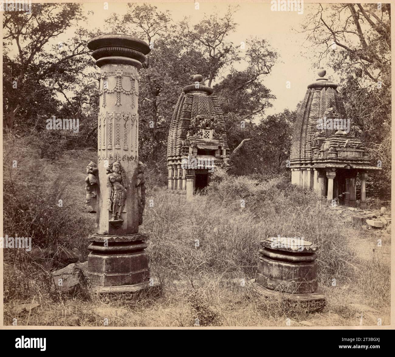 Temples and columns at Baroli Stock Photo - Alamy