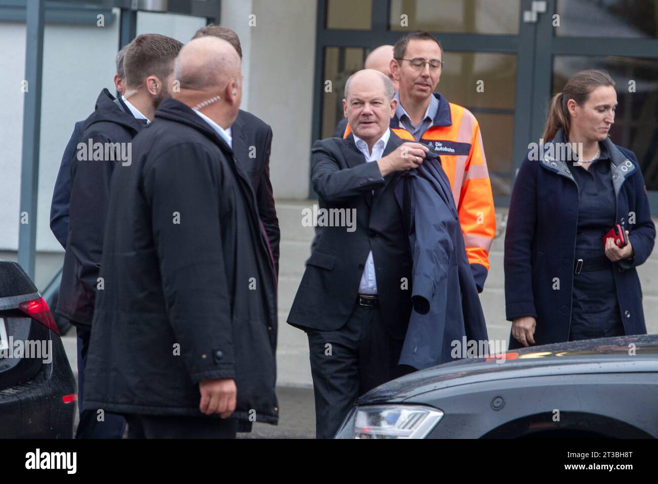 24 October 2023, Hesse, Frankfurt/M.: Arrival of German Chancellor Olaf ...