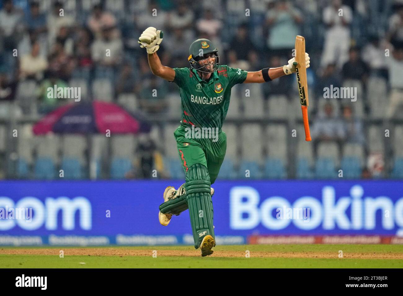 Bangladesh's Mahmudullah Riyad celebrates his century during the ICC ...