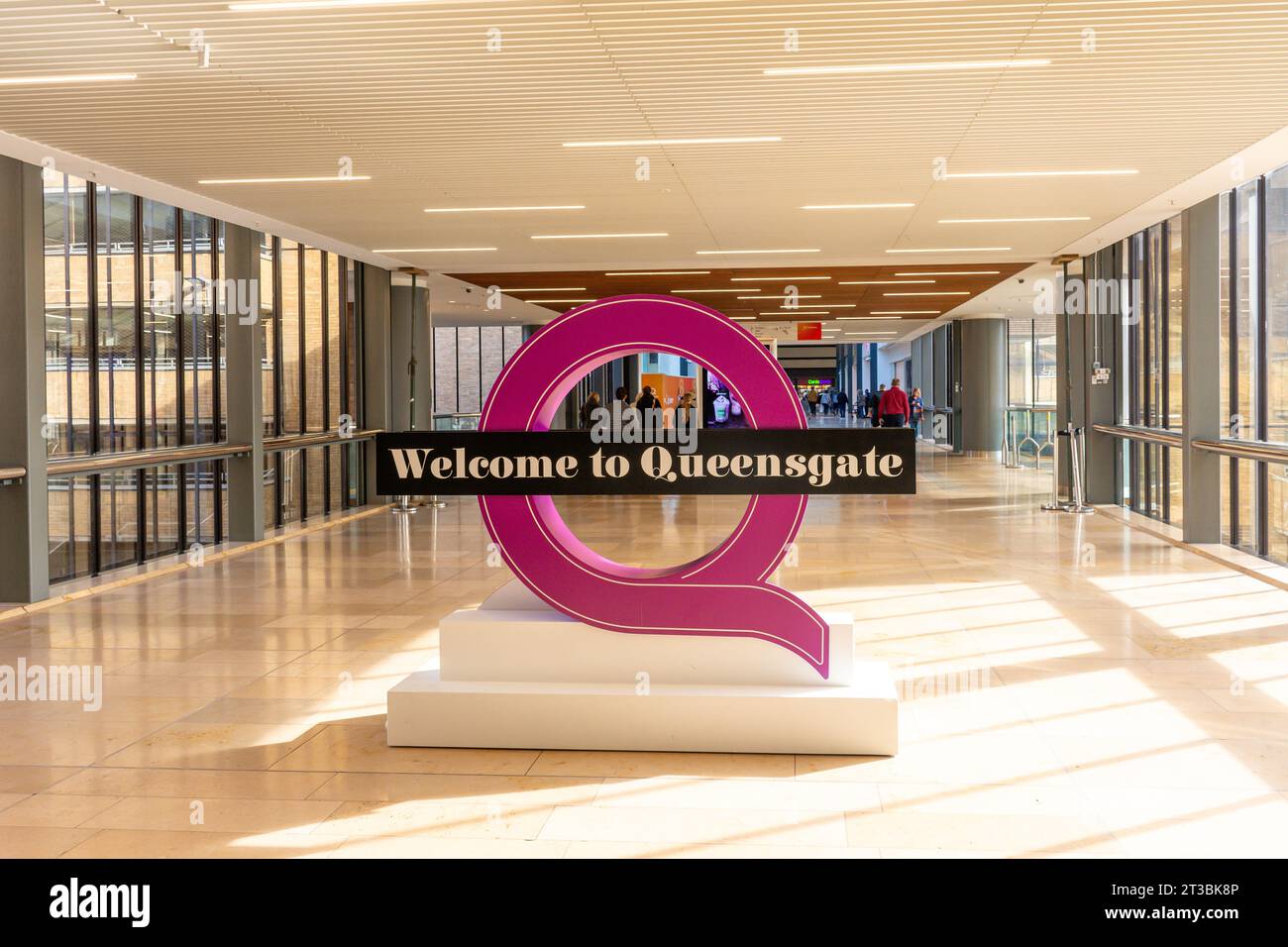 Queensgate shopping centre sign hi-res stock photography and images - Alamy