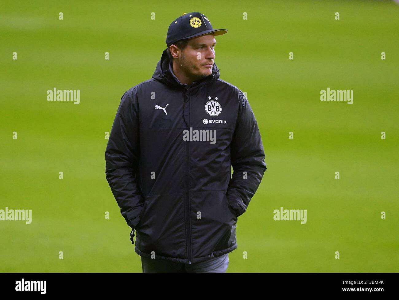 Borussia Dortmund manager Edin Terzic during a training session at St ...