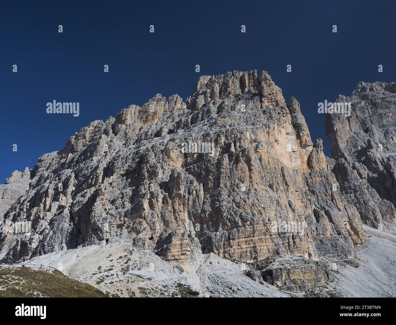 Scenic view peaks sexten dolomites hi-res stock photography and images ...