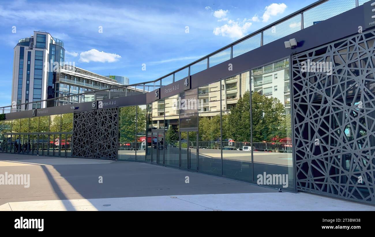 Accor arena building hi-res stock photography and images - Alamy
