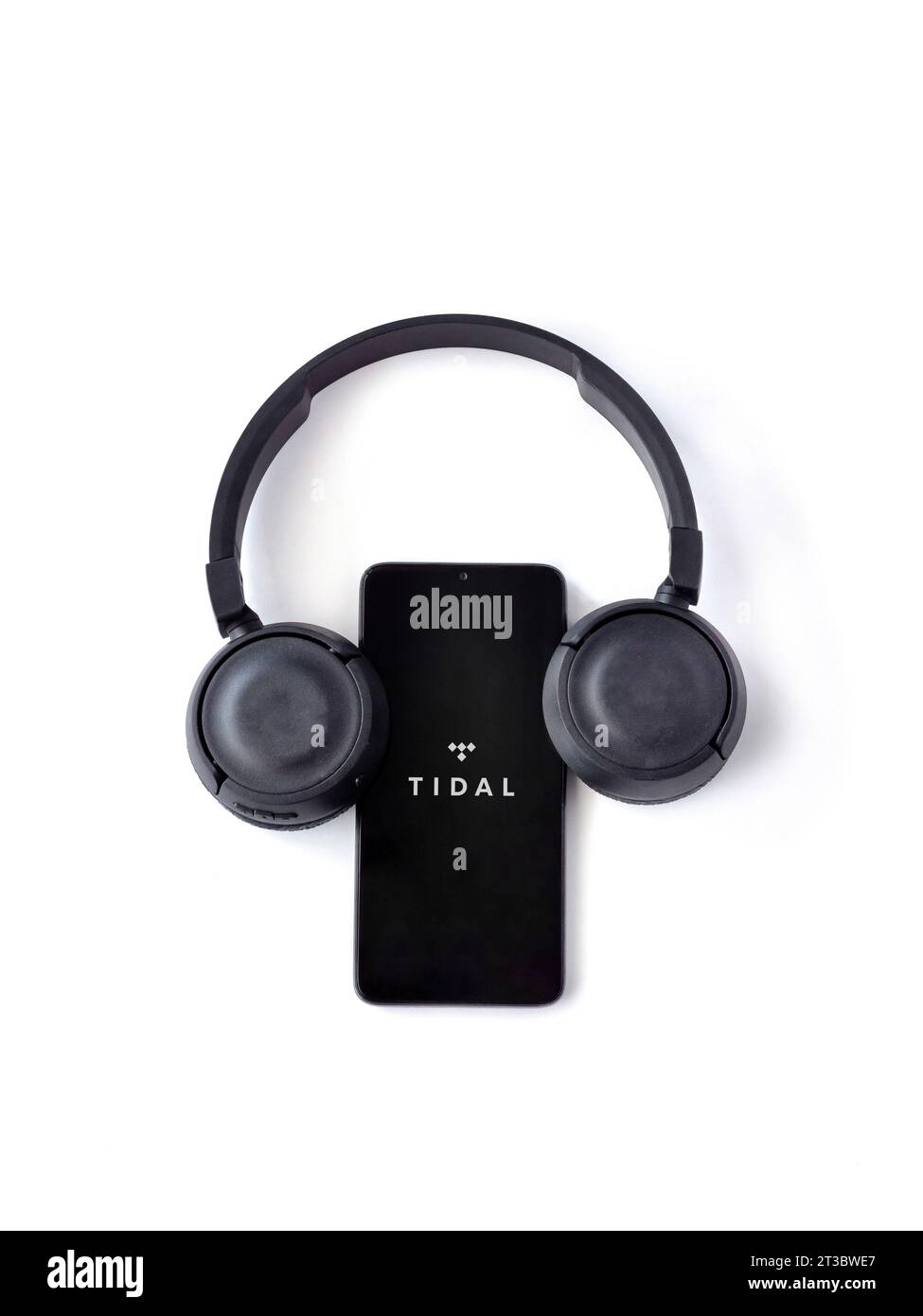 Tidal music logo hi-res stock photography and images - Alamy