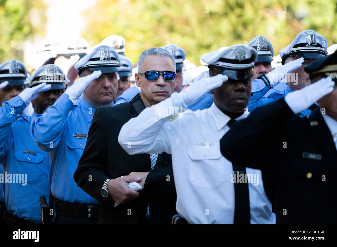 Officer Raul Ortiz, who was wounded in the incident where officer ...