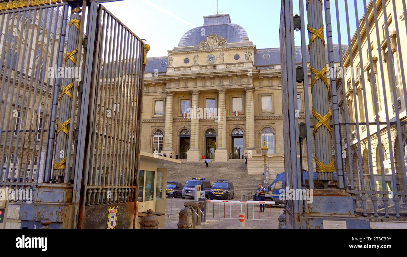 The Courthouse of Paris called Palais de Justice - CITY OF PARIS ...