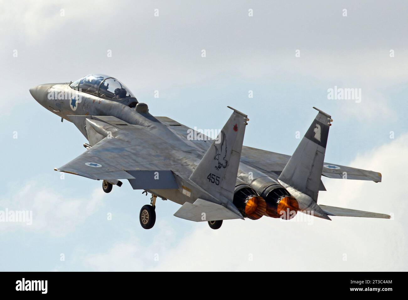 Israeli Air Force F-15D Baz taking off in full afterburner Stock Photo - Alamy