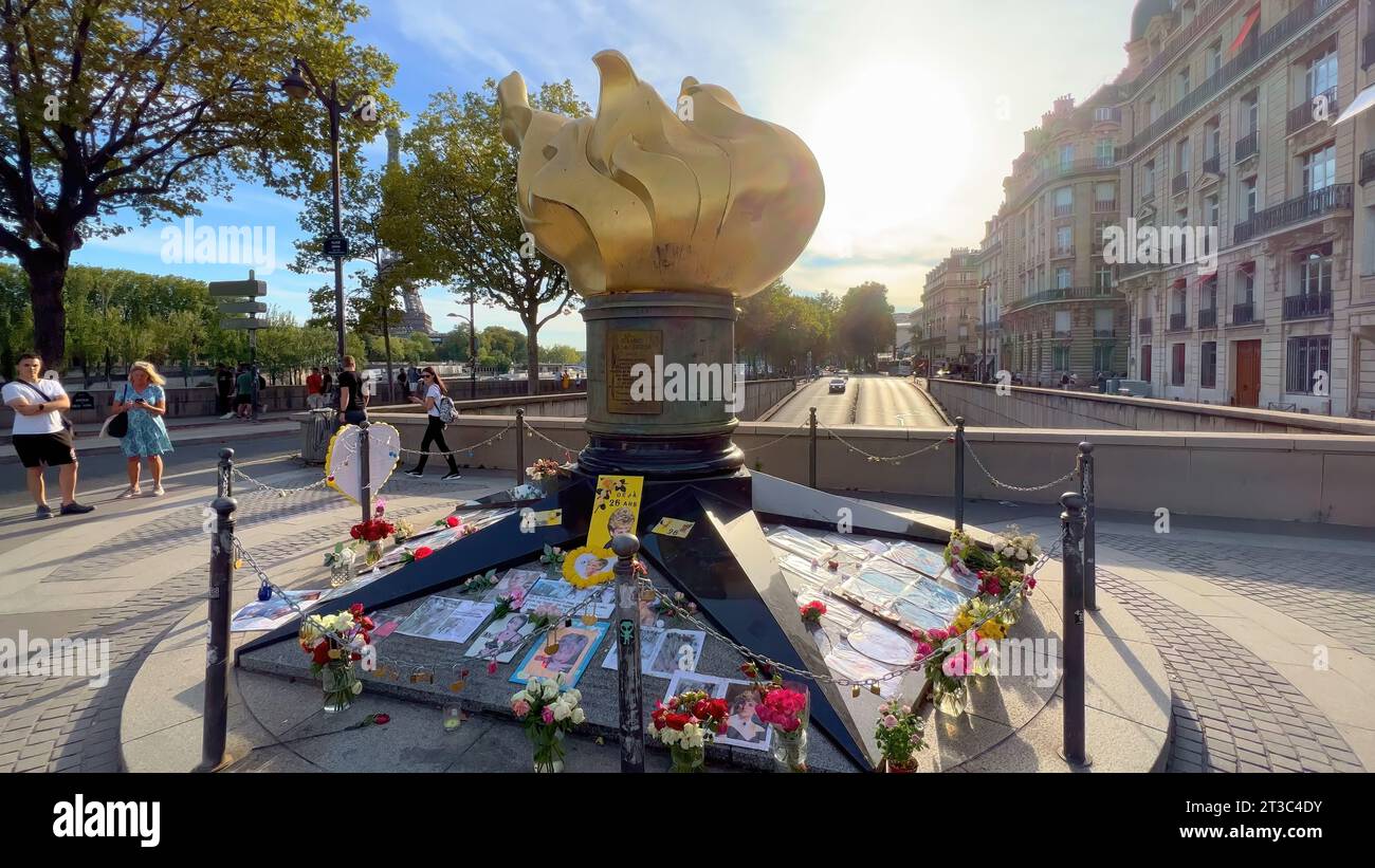 Princess Diana Memorial at Alma tunnel in Paris - CITY OF PARIS, FRANCE ...