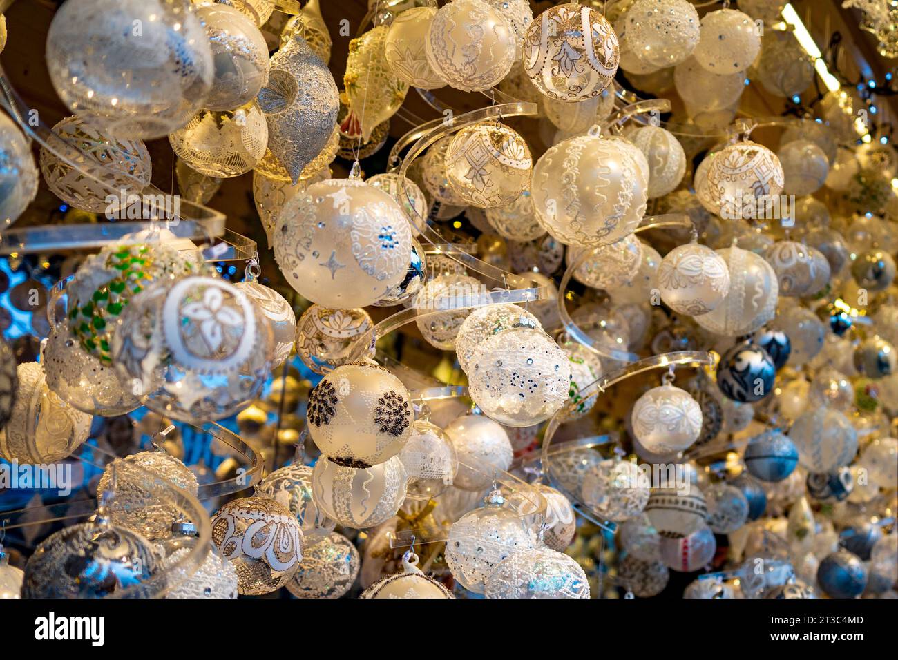 Christmas market colorful holiday hi-res stock photography and images ...