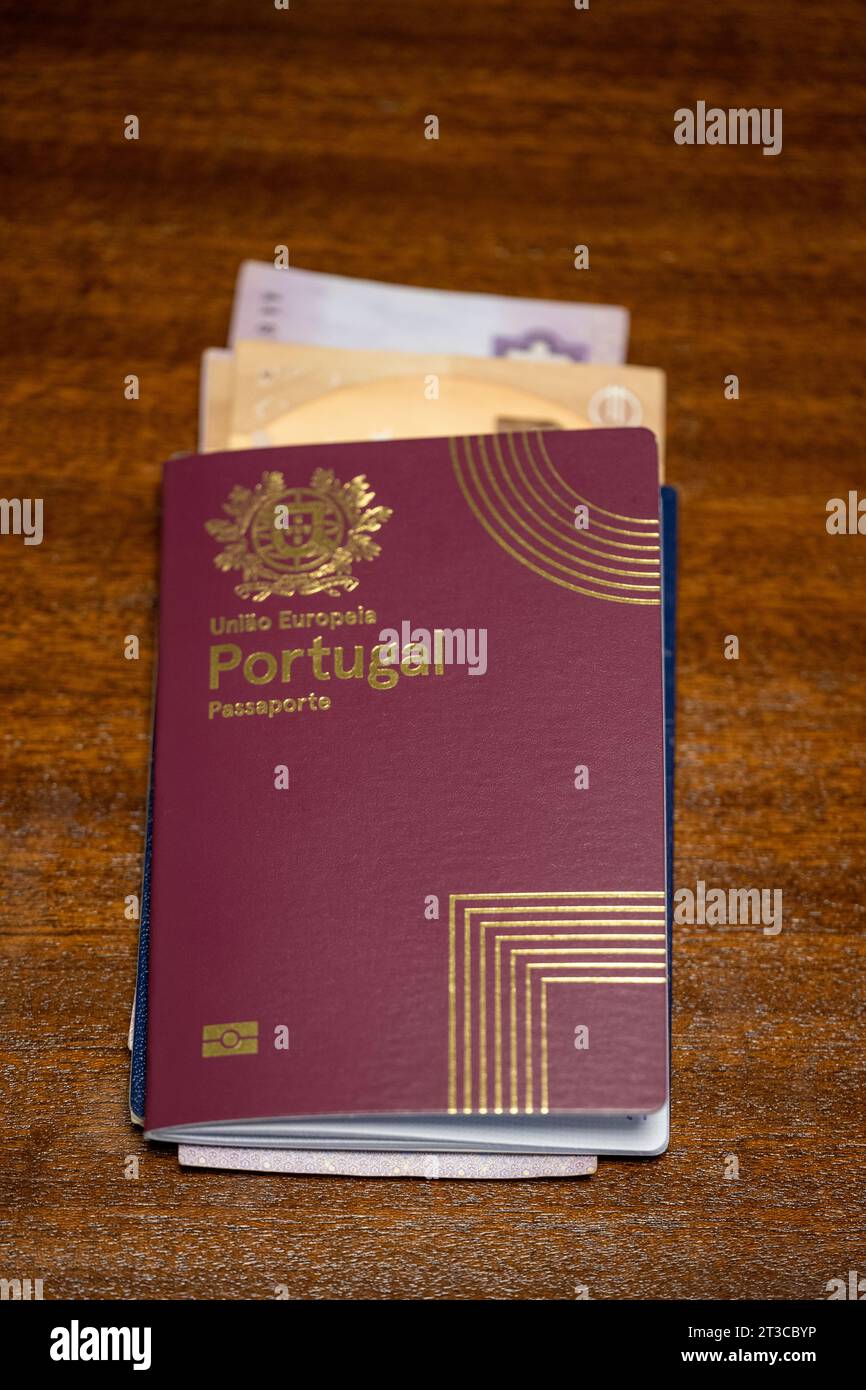 Portuguese document hi-res stock photography and images - Alamy
