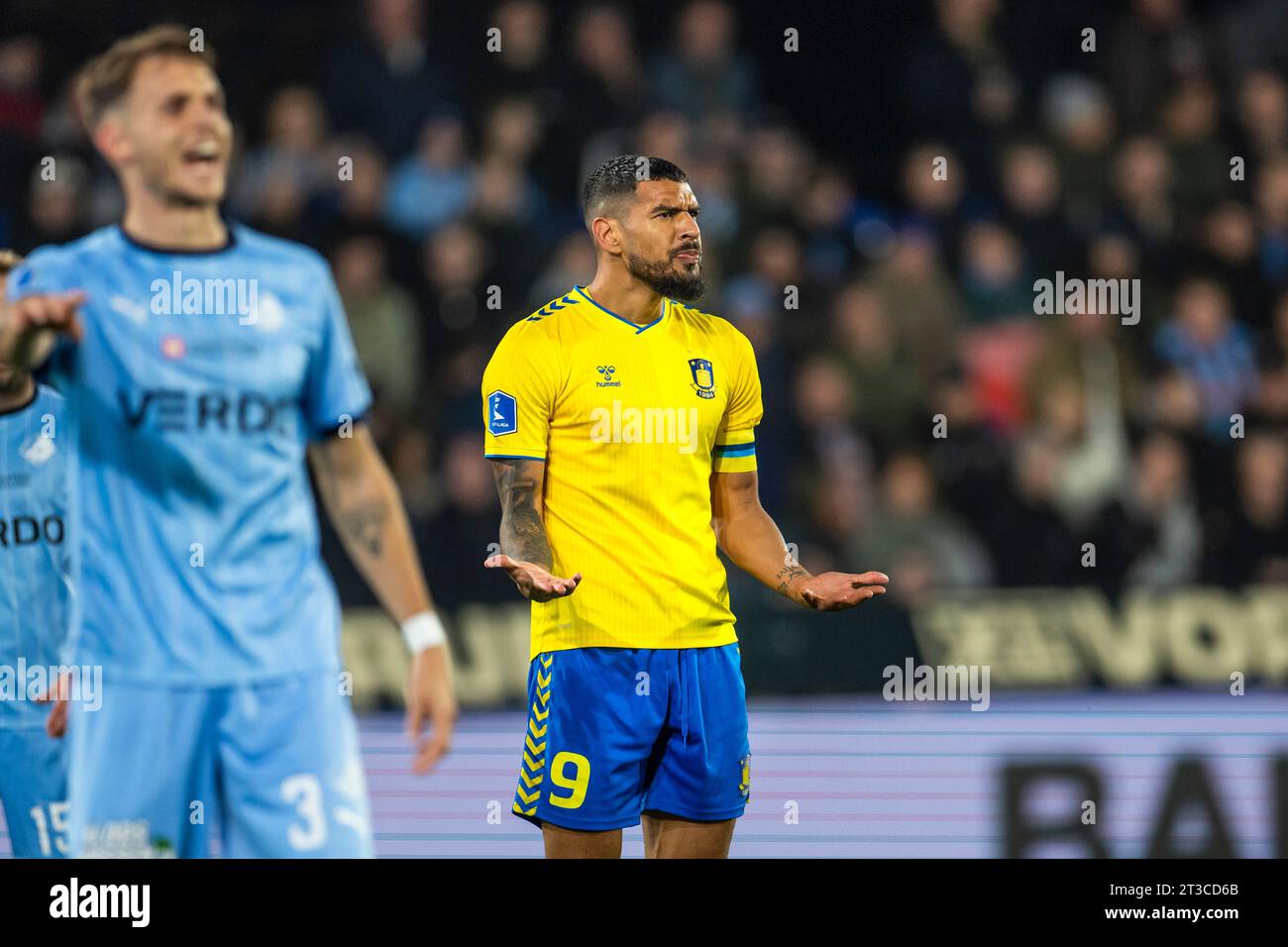 Randers, Denmark. 22nd, October 2023. Ohi Omoijuanfo (9) of Broendby IF ...