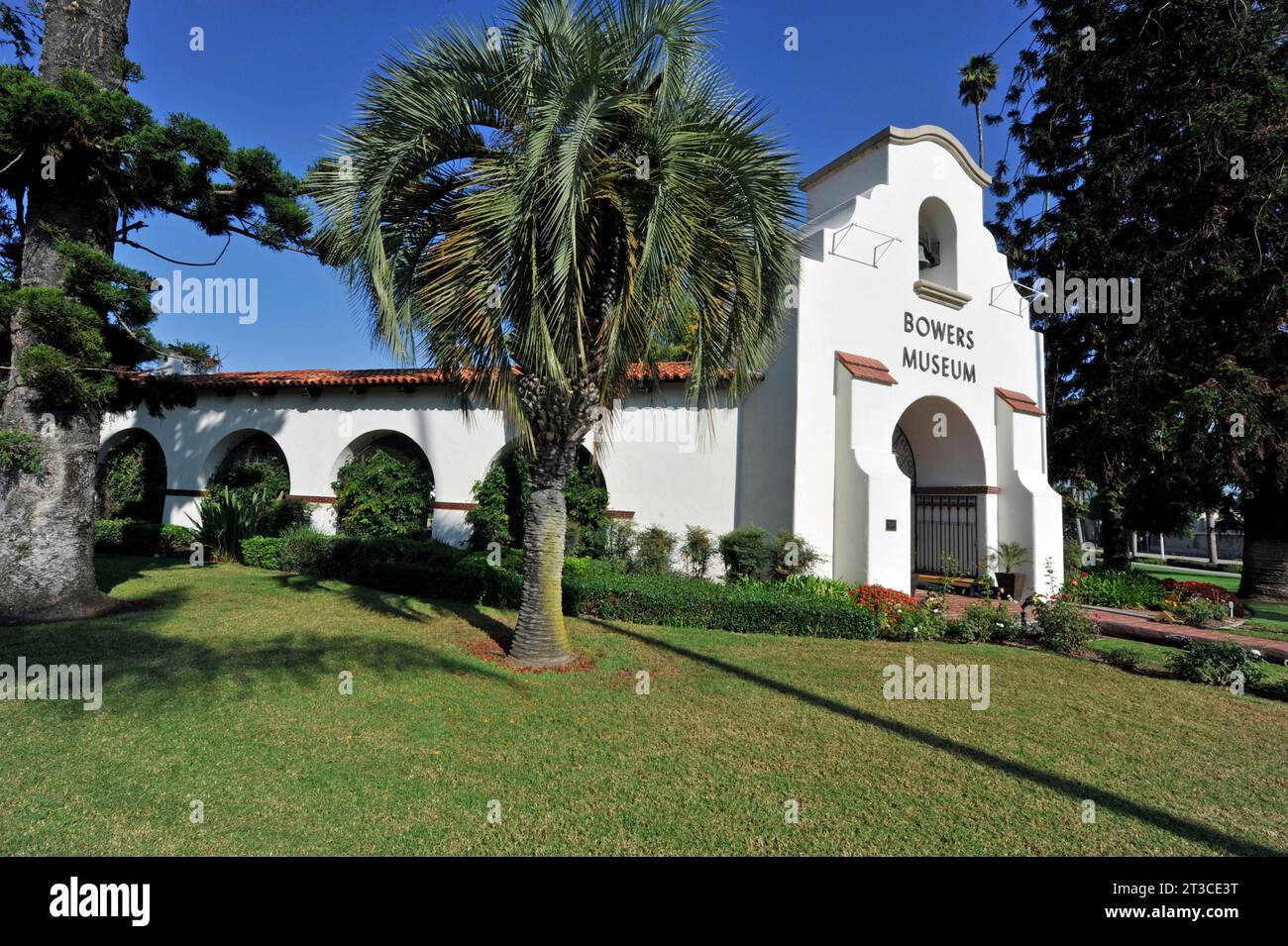 Bowers Museum, Santa Ana, California, USA Stock Photo - Alamy