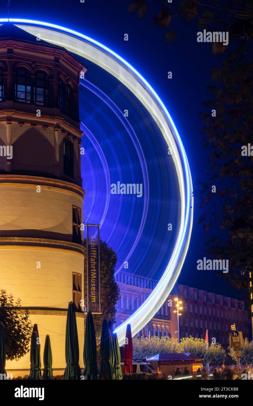 Quality street tower hi-res stock photography and images - Alamy