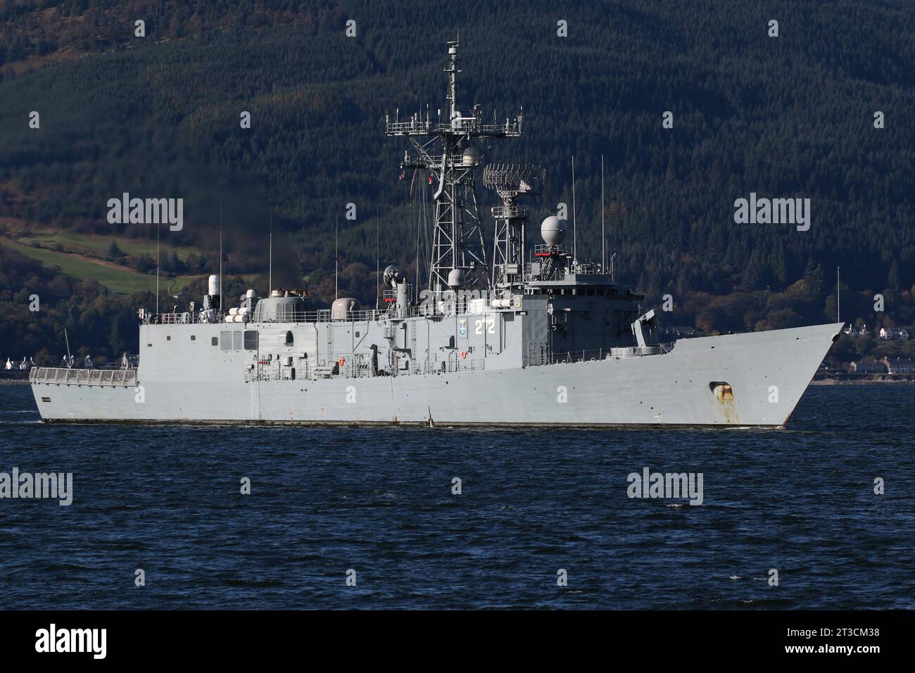 ORP Generał Kazimierz Pułaski (272), an Oliver Hazard Perry-class ...