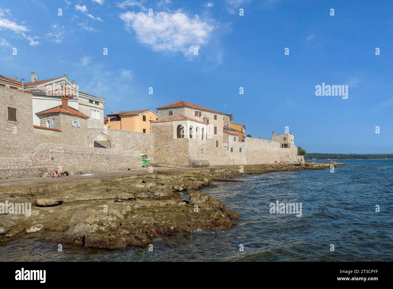 Novigrad castle hi-res stock photography and images - Alamy