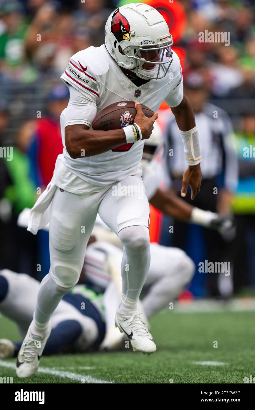 Arizona Cardinals quarterback Joshua Dobbs (9) runs with the ball ...
