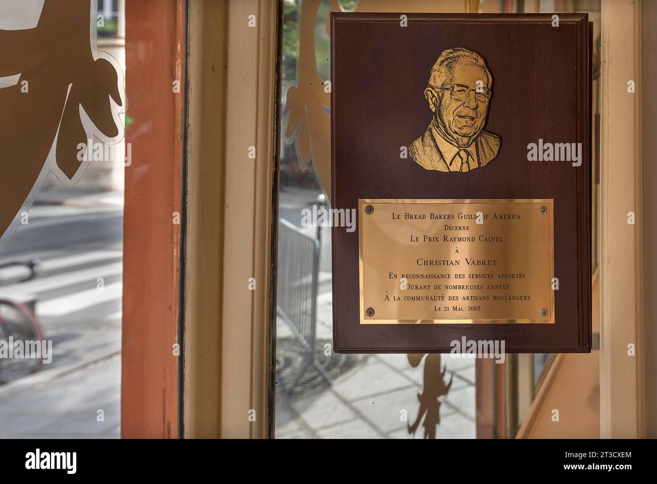 Award for a baker at a traditional pastry shop from the bakers' guild ...