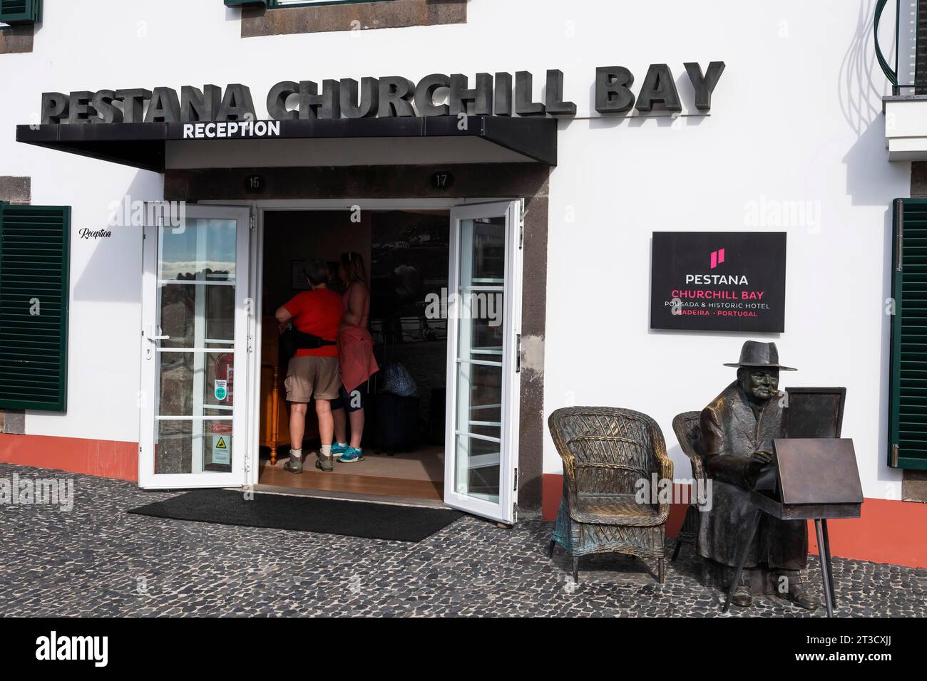 Churchill dam hi-res stock photography and images - Alamy