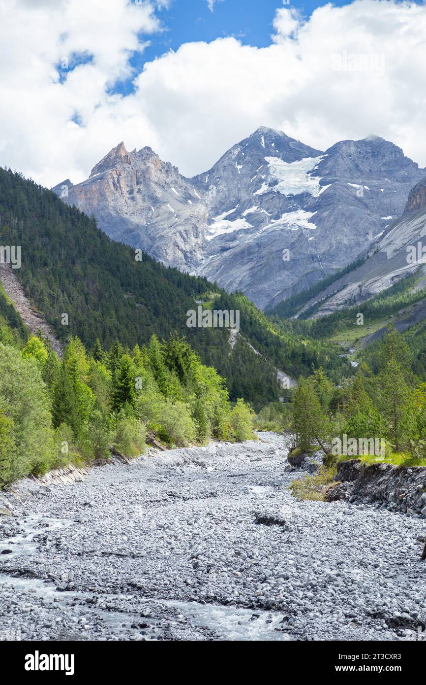 Kandersteg switzerland summer hi-res stock photography and images - Alamy
