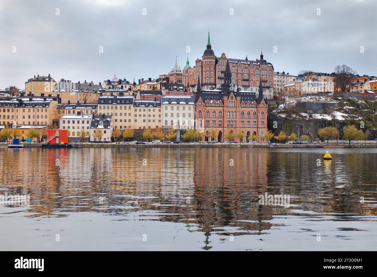 Stockholm Gamla Stan buildings at the waterfront with reflections ...