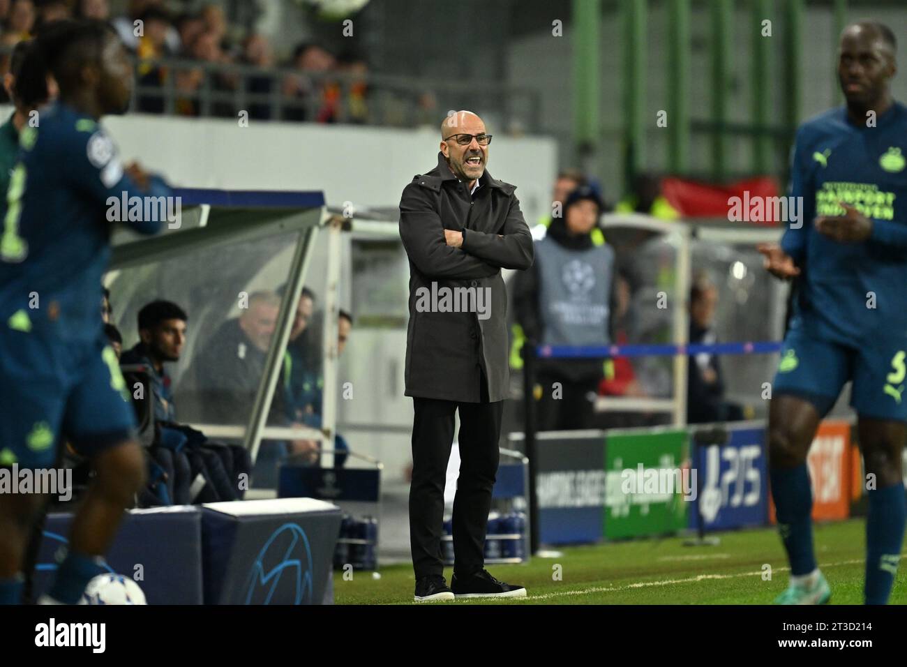 Lens, France. 24th Oct, 2023. Head Coach Peter Bosz of Eindhoven ...