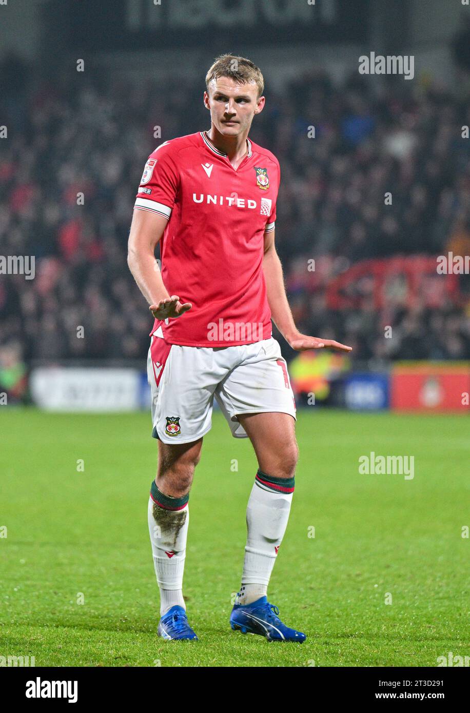 Sam sutton hi-res stock photography and images - Alamy