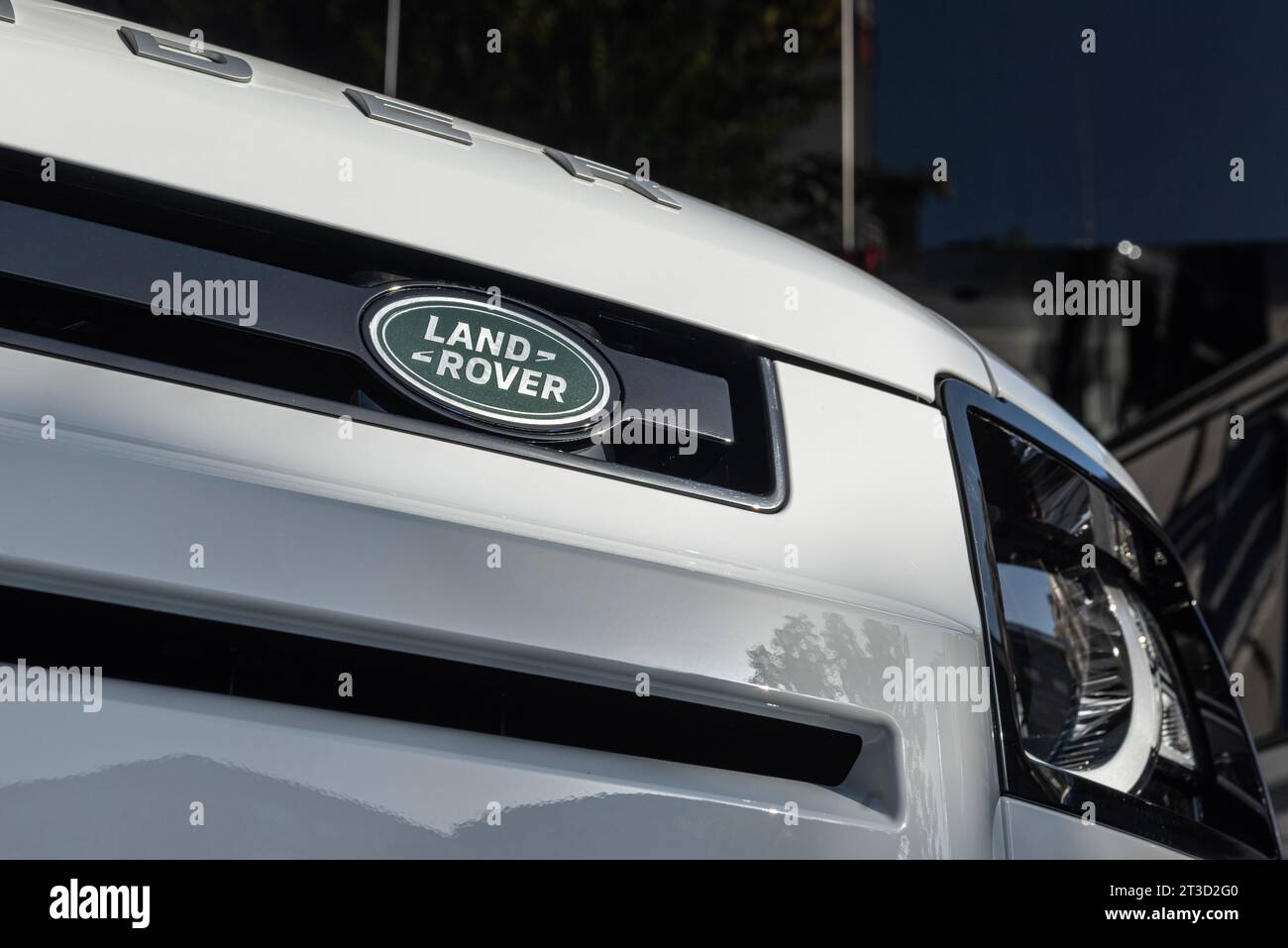 ISTANBUL, TURKEY - SEPTEMBER 21, 2023: Land Rover Defender on the ...