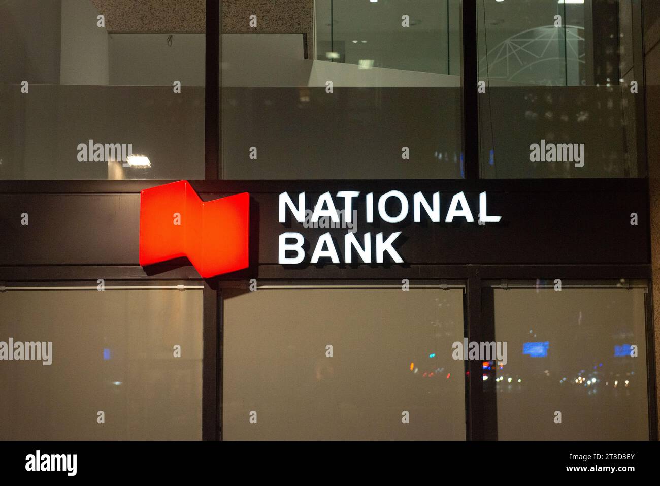 Banque nationale du canada hi-res stock photography and images - Alamy