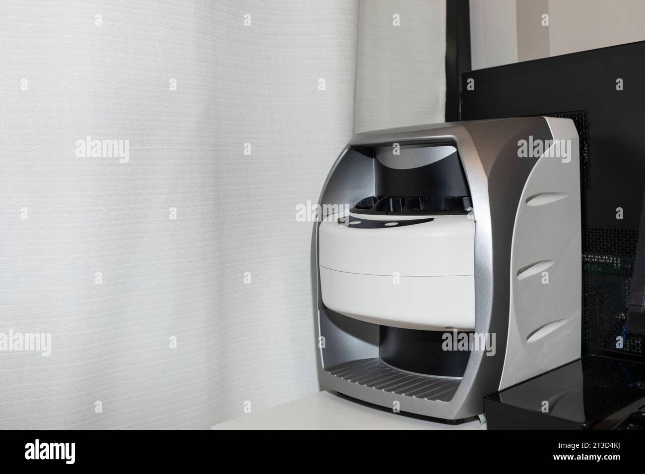 Scan Dental X-ray Imaging Machine, Technology Device In Lab. Teeth ...