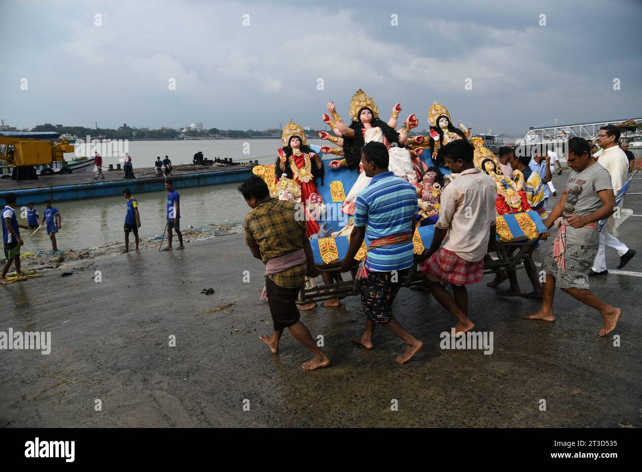 India, West Bengal, India. 24th Oct, 2023. Durga idol immersion ...