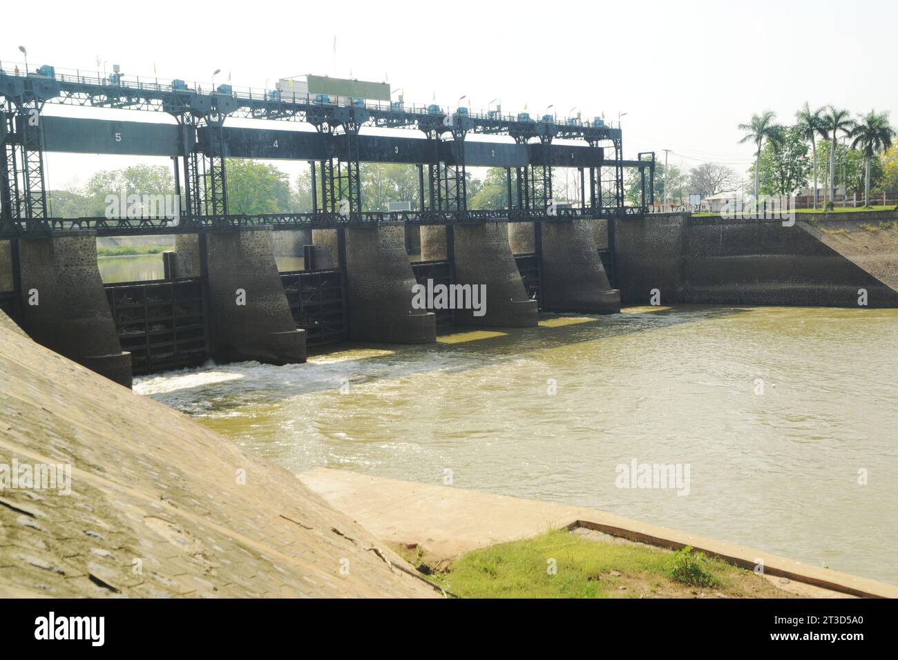 Rama VI Dam It is considered the first irrigation dam in Thailand. It ...