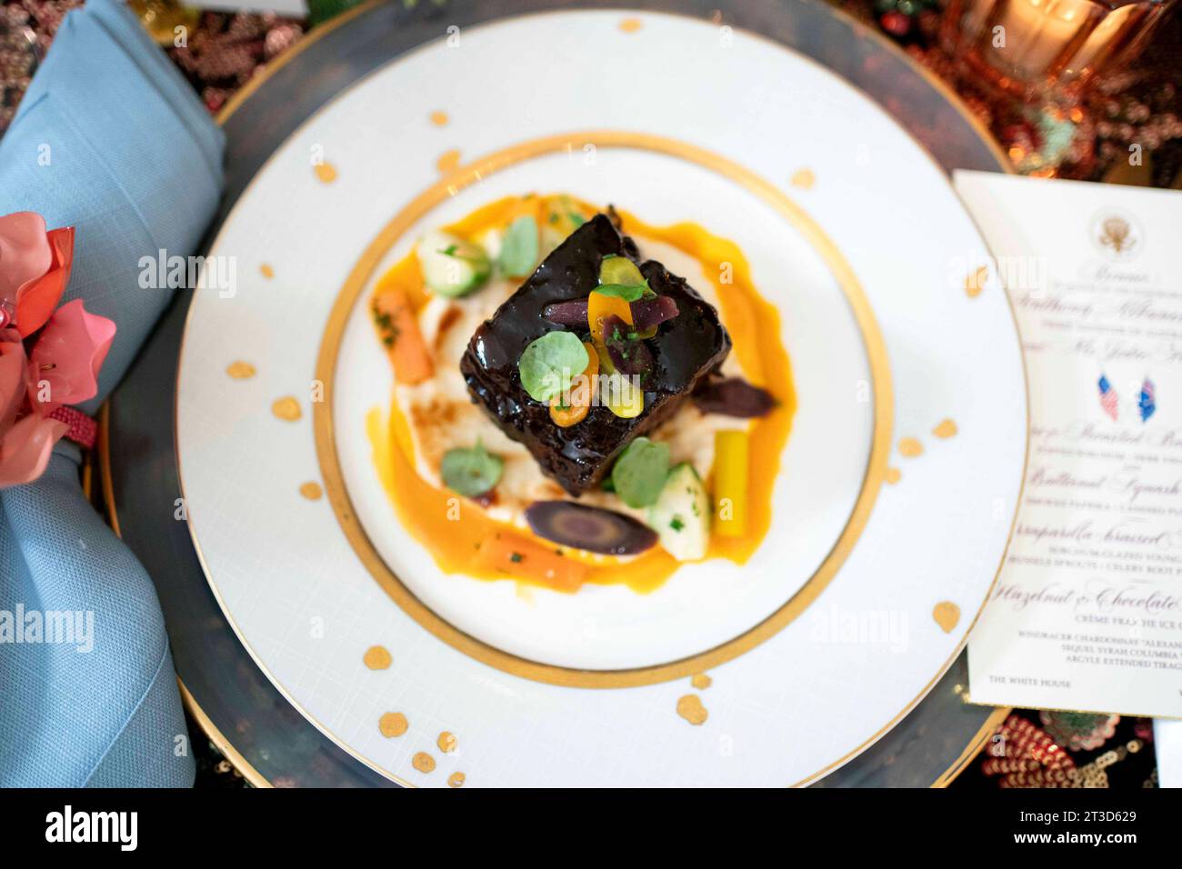 White house state dinner menu hi-res stock photography and images - Alamy
