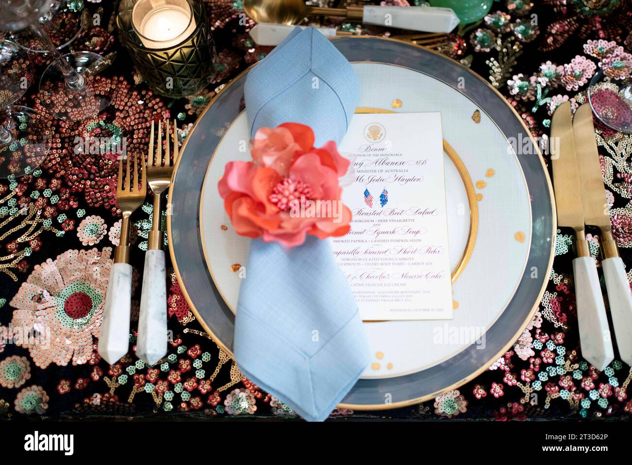 White house state dinner menu hi-res stock photography and images - Alamy