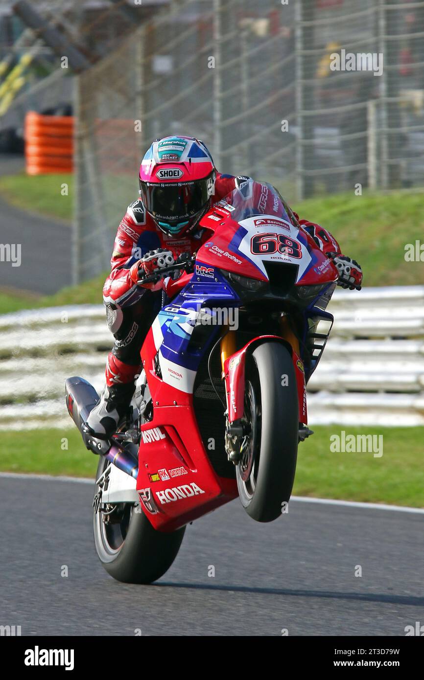 Tom Neave - Honda Racing UK - riding Honda 68 in the 2023 British ...