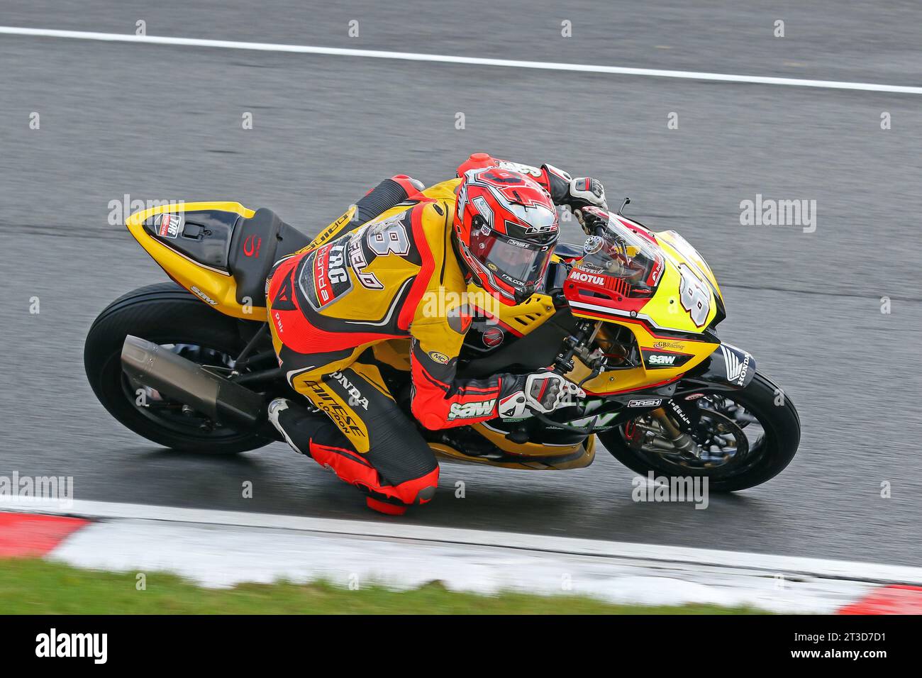 Shaun Winfield - TAG Racing Honda - riding Honda 81 in the 2023 British ...