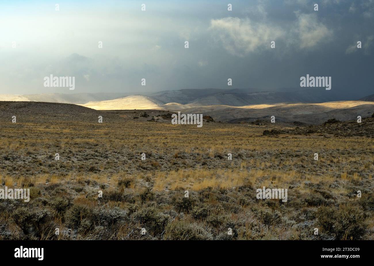 Hartman Rocks Recreation Area. 14th Oct, 2023. An Autumn dawn over ...